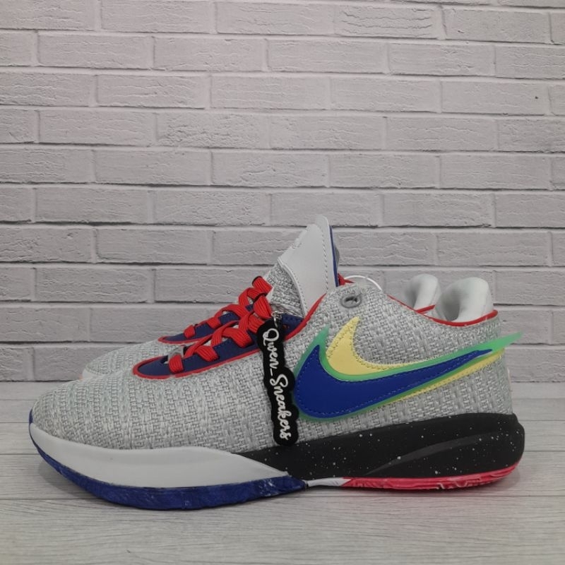 Jual Sepatu Nike Lebron 20 XX Lifer Silver Hyper Royal | Shopee Indonesia