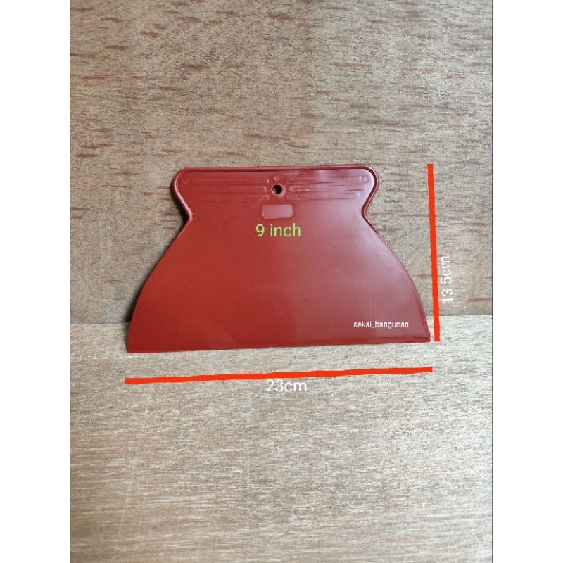 Jual kapi plastik kapi plamir kapi pvc scraper 9 inch | Shopee Indonesia