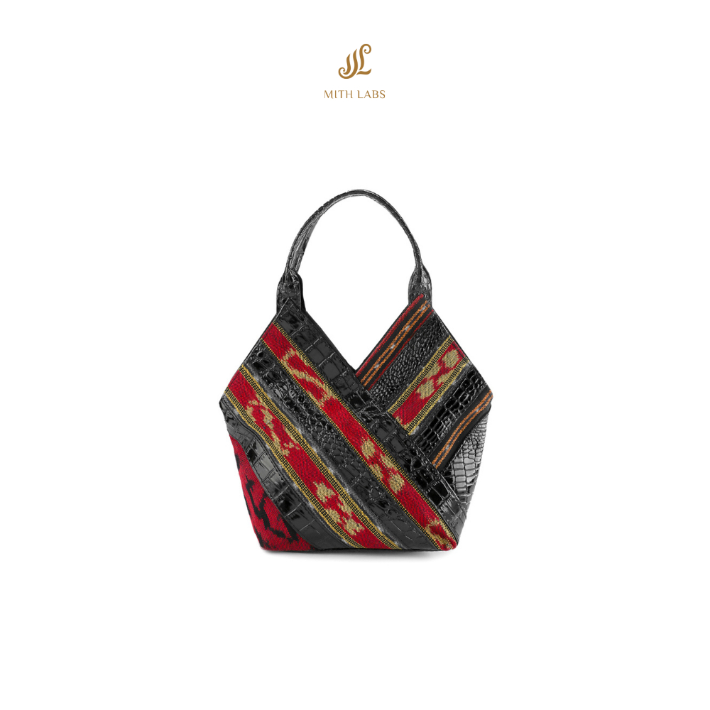 Jual Tas Tenun Batik Etnik Wanita - Mithlabs Sumba Okertu Tas Bahu ...