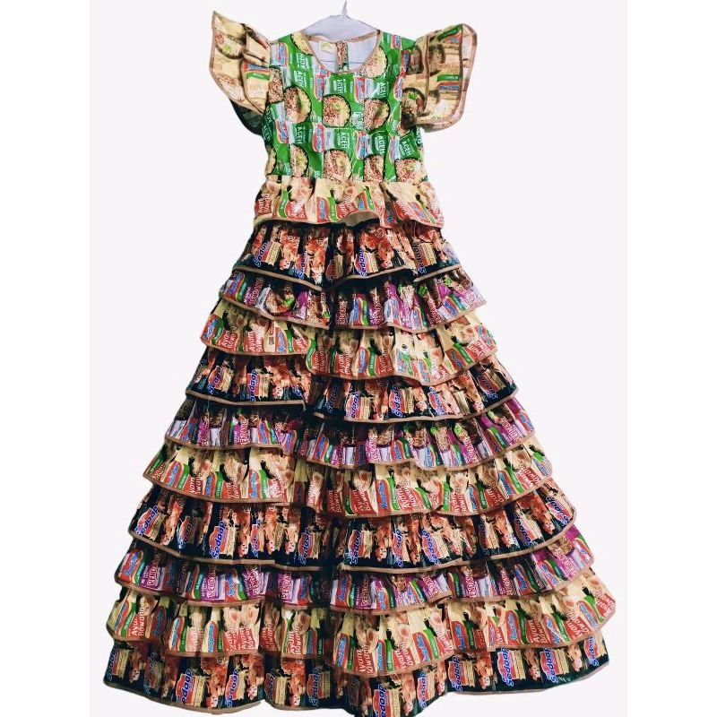 Jual Kostum baju karnaval wedding dress daur ulang/upcycle plastik ...