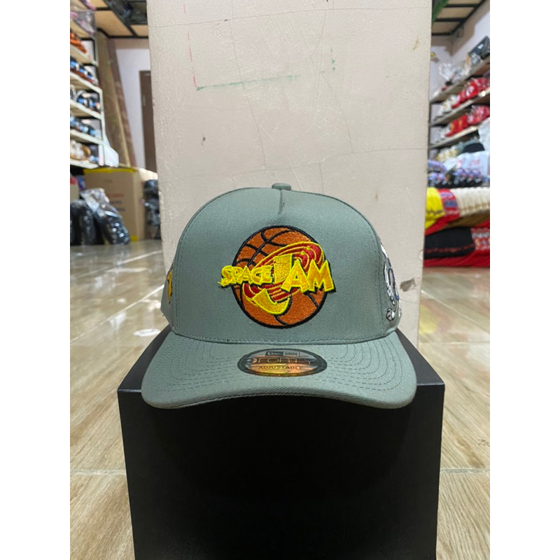 Jual Topi Premium Space Jam Character Full Bordir Full Tag Bahan Kain ...