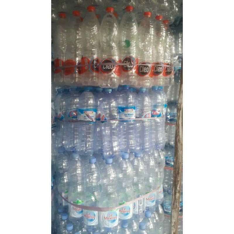 Jual Botol bekas sekali pakai ukuran 1,5 liter berbagai merk NON AQUA ...