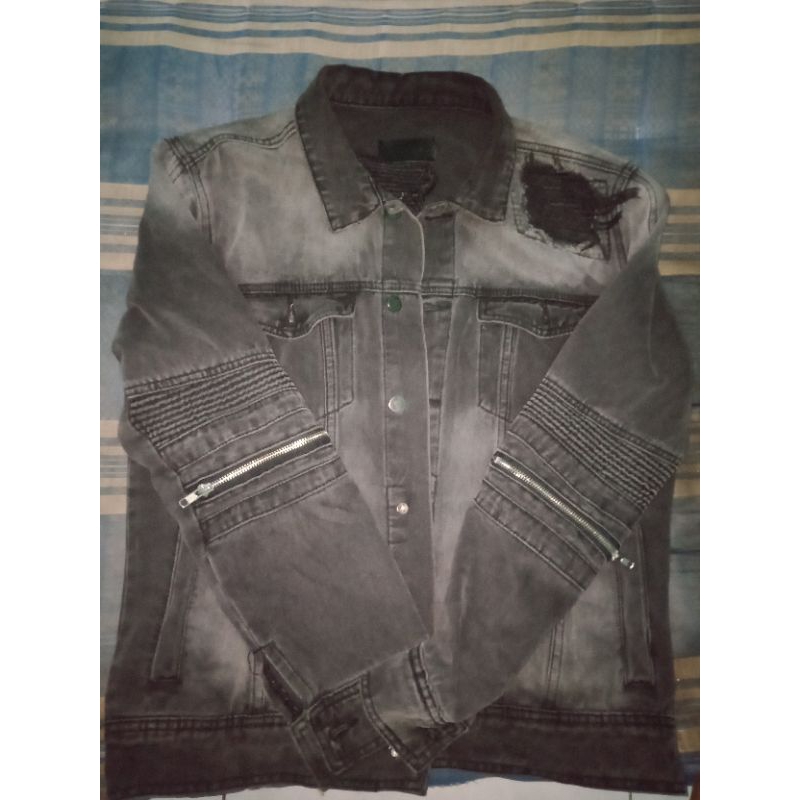 Jual jaket denim rucas | Shopee Indonesia