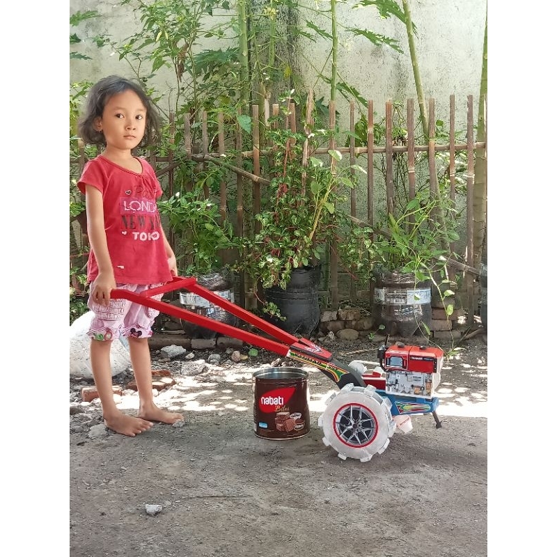 Jual miniatur mainan edukasi traktor bajak sawah mini | Shopee Indonesia