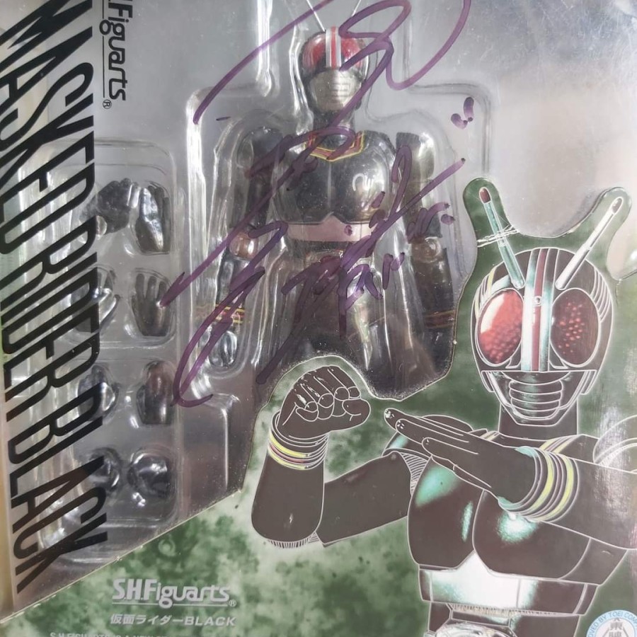 Jual SHF MASKED RIDER BLACK & BATTLE HOPPER TANDA TANGAN TETSUO KURATA ...