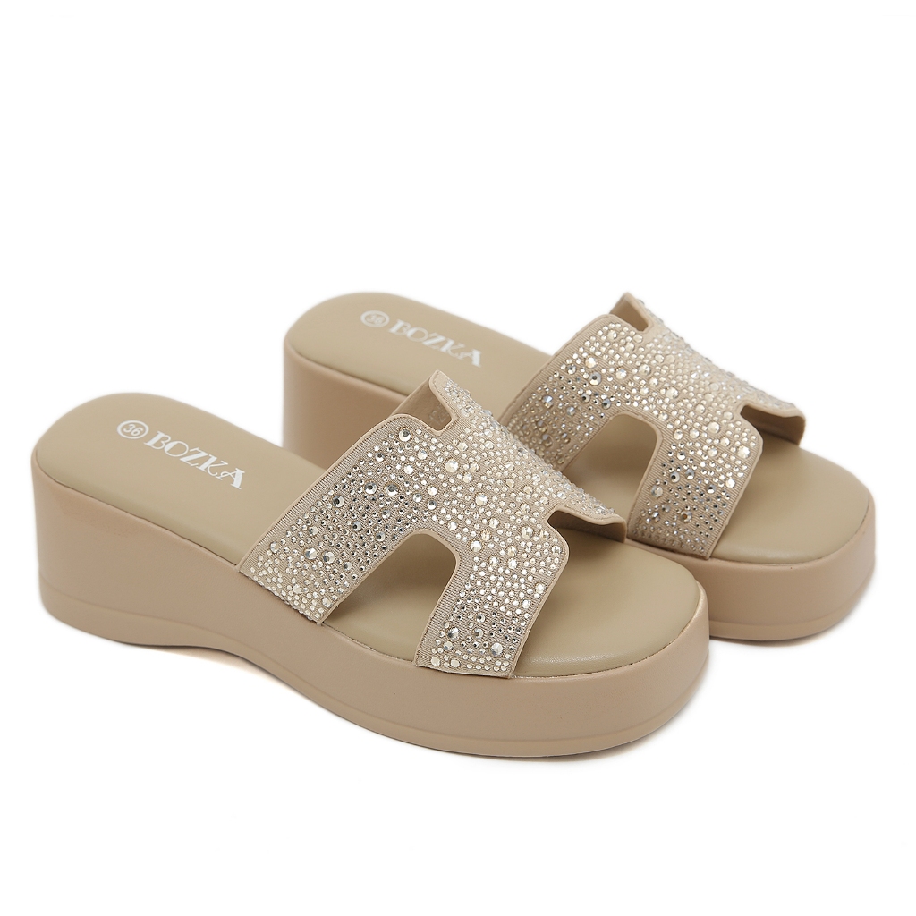 Jual Bozka sendal wnaita wedges premium HERA | Shopee Indonesia