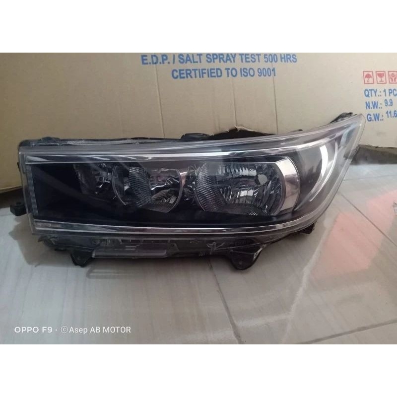 Jual lampu depan inova ribon original 2016_2022 | Shopee Indonesia