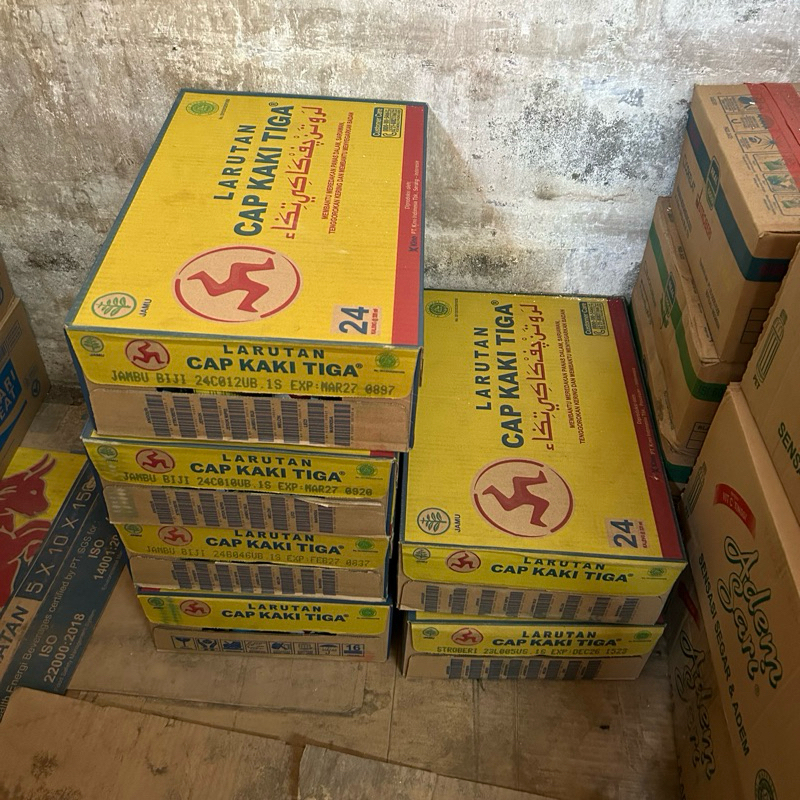 Jual larutan cap kaki tiga 320ml 1 dus isi 24 kaleng | Shopee Indonesia