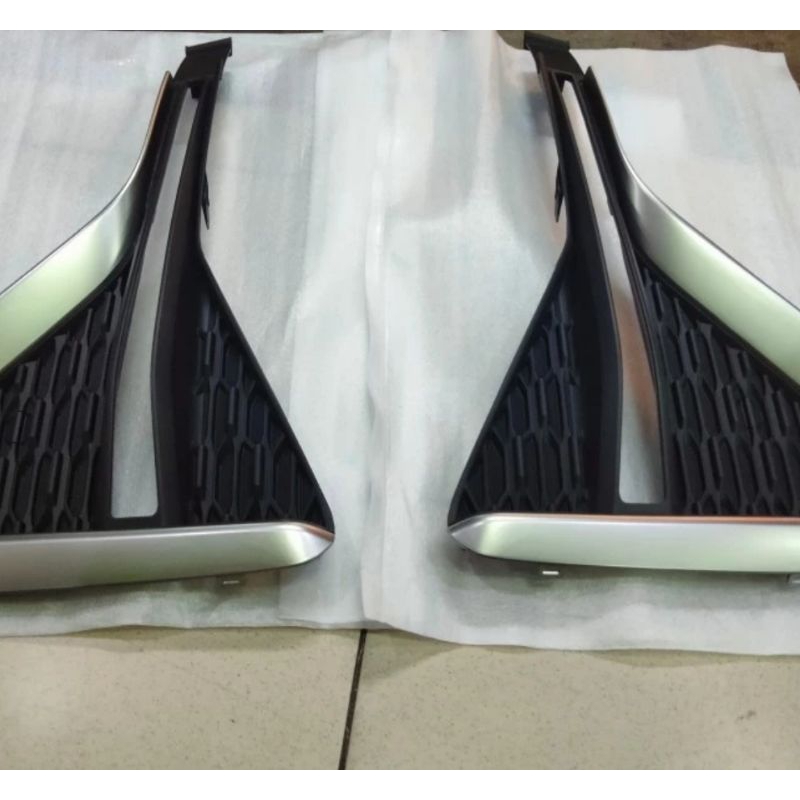 Jual cover DRL original Innova zenix | Shopee Indonesia