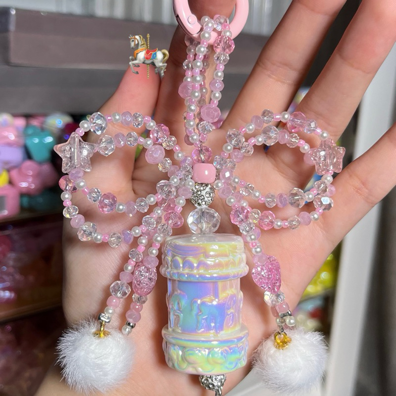 Jual carousel keychain carousel strap phone hand strap carousel crystal ...