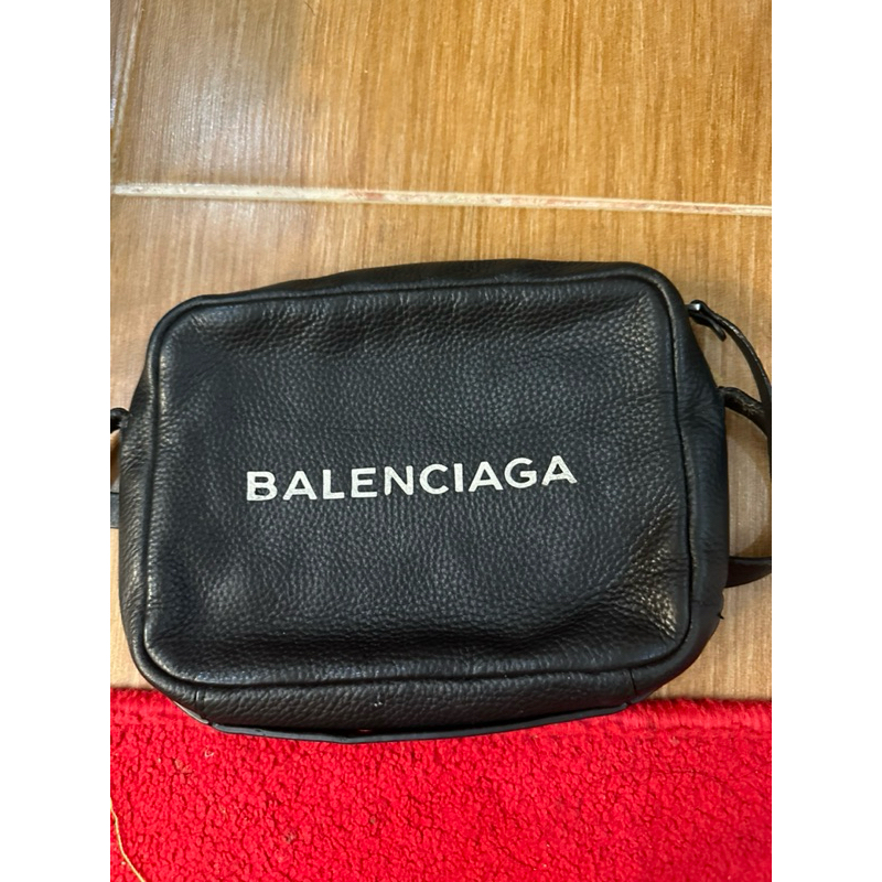 Jual Balenciaga camerabag zioer lampo mines noser | Shopee Indonesia