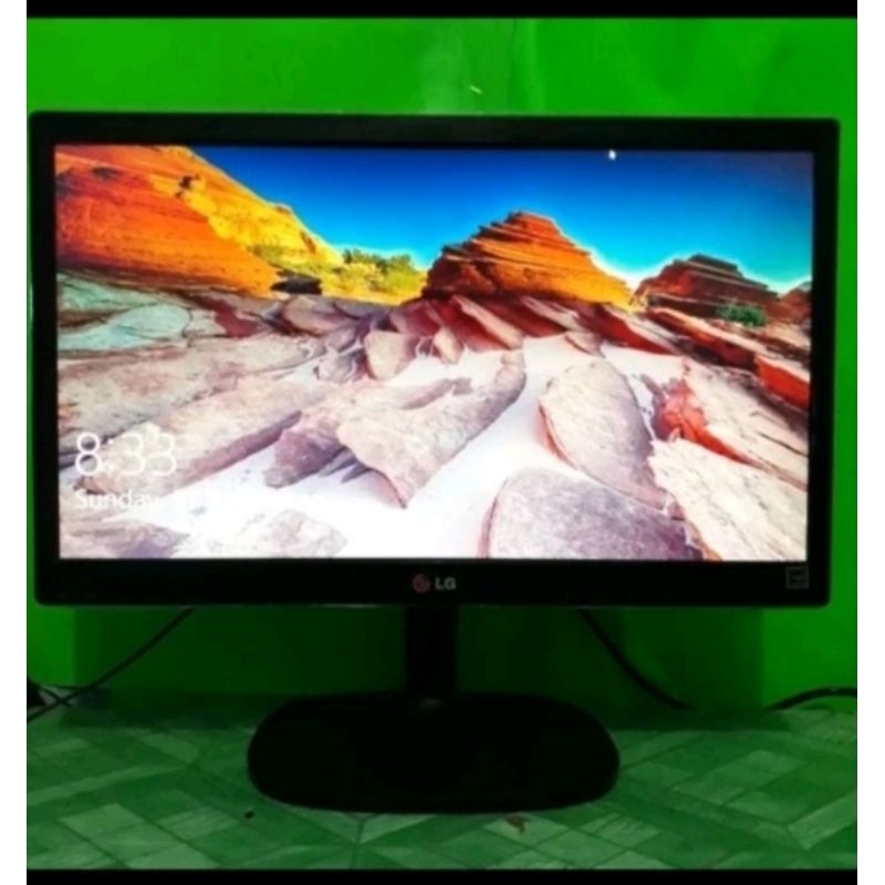 Jual obrol monitor LED LG 20 inchi mulus | Shopee Indonesia