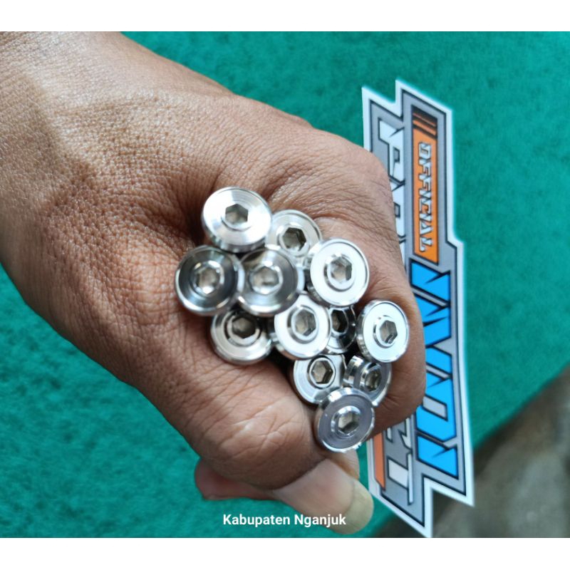 Jual Baut stainless bak kanan kiri | Shopee Indonesia