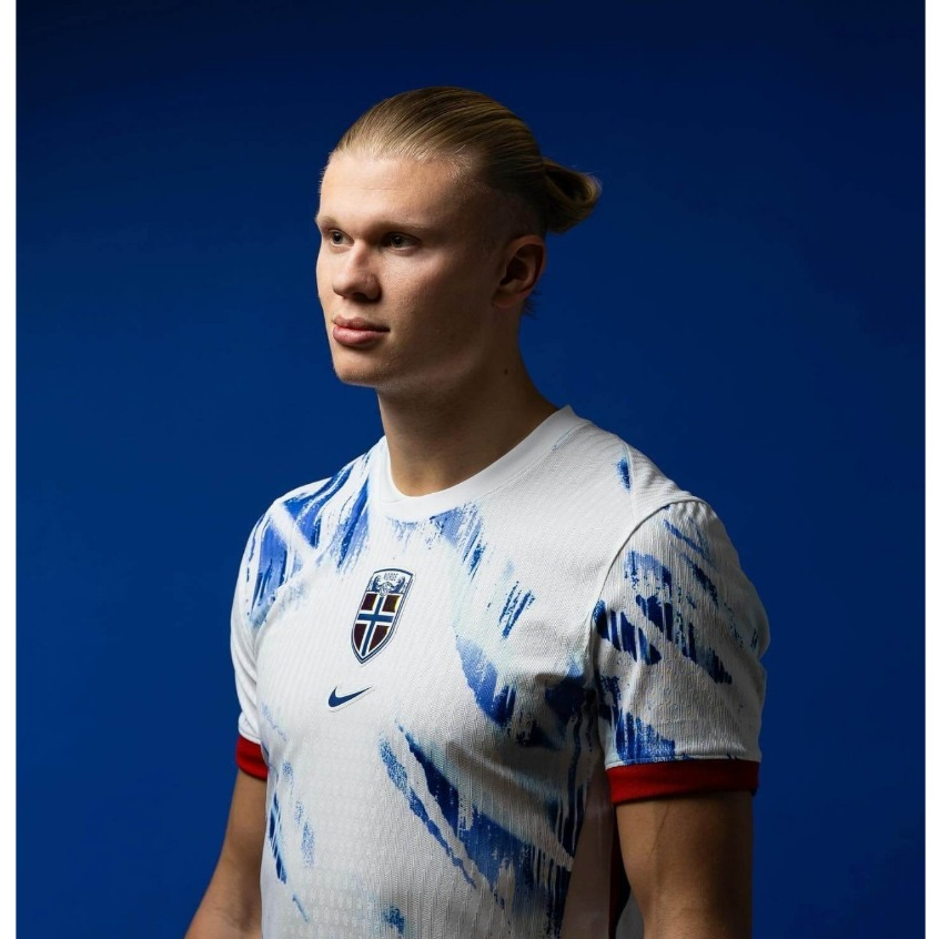 Jual Jersey Bola Pria Haaland Timnas Norwegia Away New Kit Euro 2024 ...