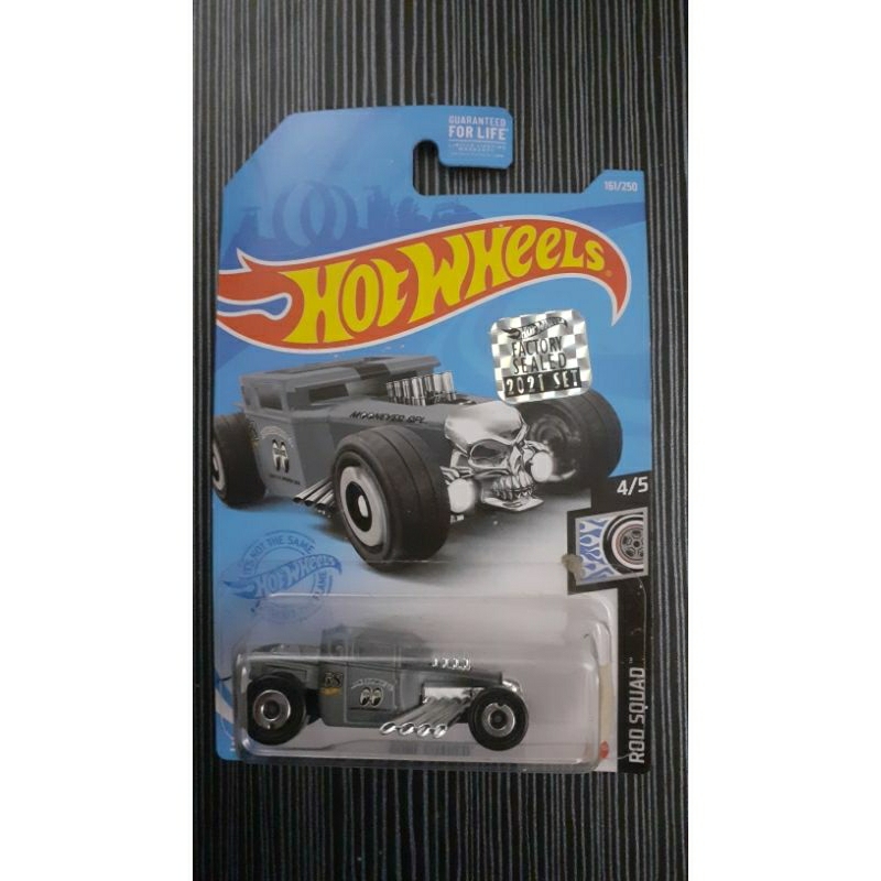 Jual Hot Wheels Bone shaker Moon Eyes (factory sealed). | Shopee Indonesia