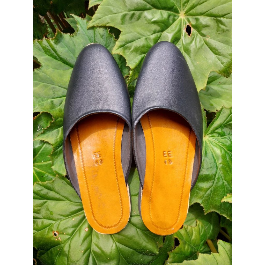 Jual Sepatu Sandal Ukuran Anak- Dewasa dan Jumbo Pria Slop keren adat ...