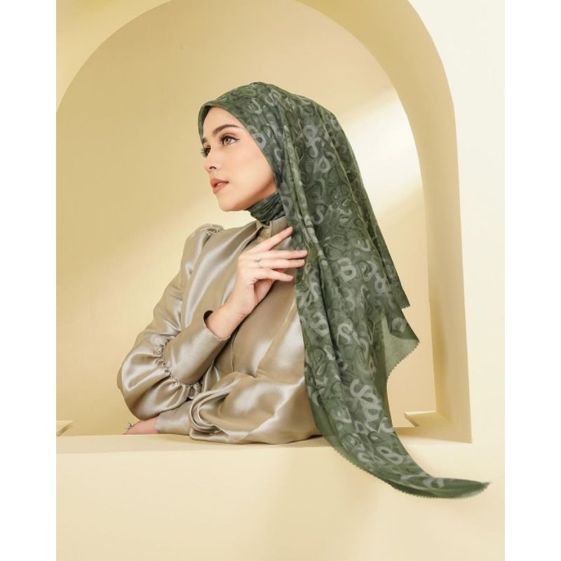 Jual NUANSA ARMY hijab segiempat denay voal motif semarang | Shopee ...