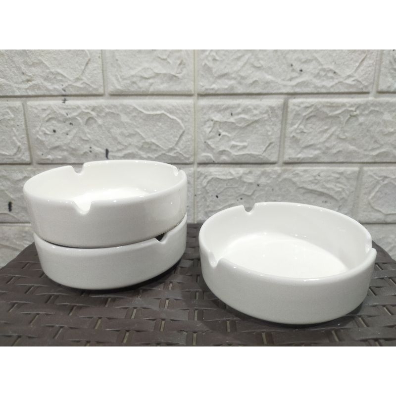 Jual Asbak Rokok Keramik Putih Polos / Asbak Porceline / Asbak ...