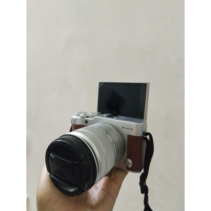 Jual KAMERA MIRRORLESS FUJI XA3 SECOND | Shopee Indonesia