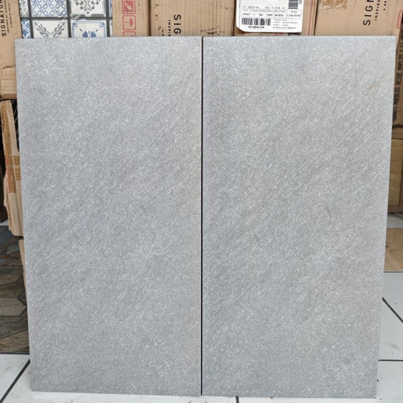 Jual KERAMIK 30x60 MATT ABU GREY CUTTING GRANIT | Shopee Indonesia