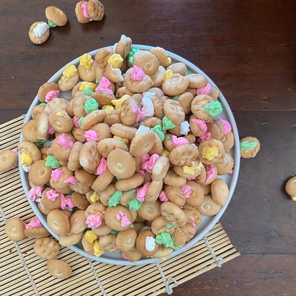 Jual Gem bunga ROTI BENIK Cemilan Basreng Snack Kerupuk Renyah Kiloan ...