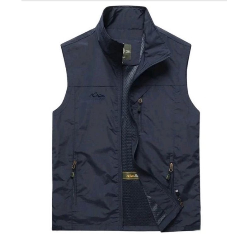 Jual ROMPI PRIA OUTDOOR HIKING MOUNTAIN BAHAN TASLAN WATERPROOOF/ROMPI ...