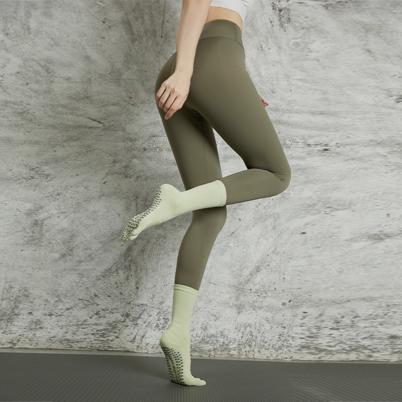 Jual OXY Mid Toes Split Grip Socks Solid Color Non-slip Fitness Pilates ...