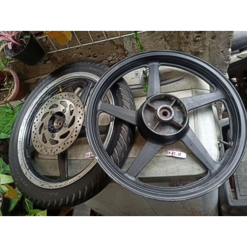 Jual Velg vixion old lama bisa scorpio rx King dll pelek racing palang ...