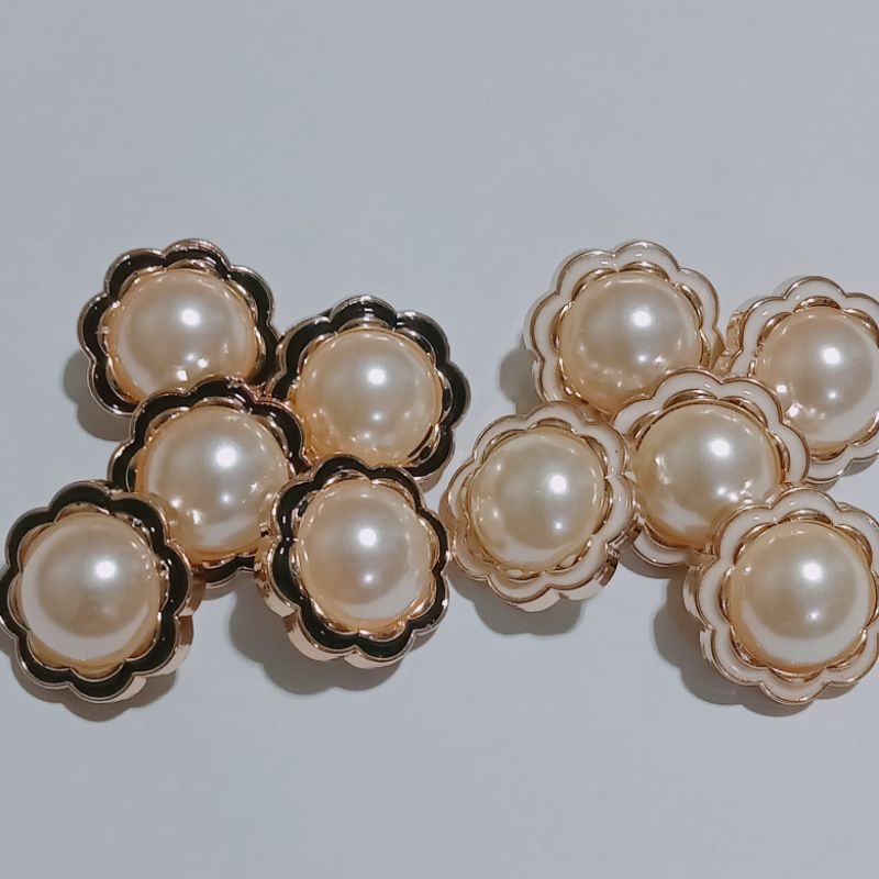 Jual COD 12 PCS KANCING BAJU JAMUR BUNGA MUTIARA ( KODE 5586 ) ukuran ...