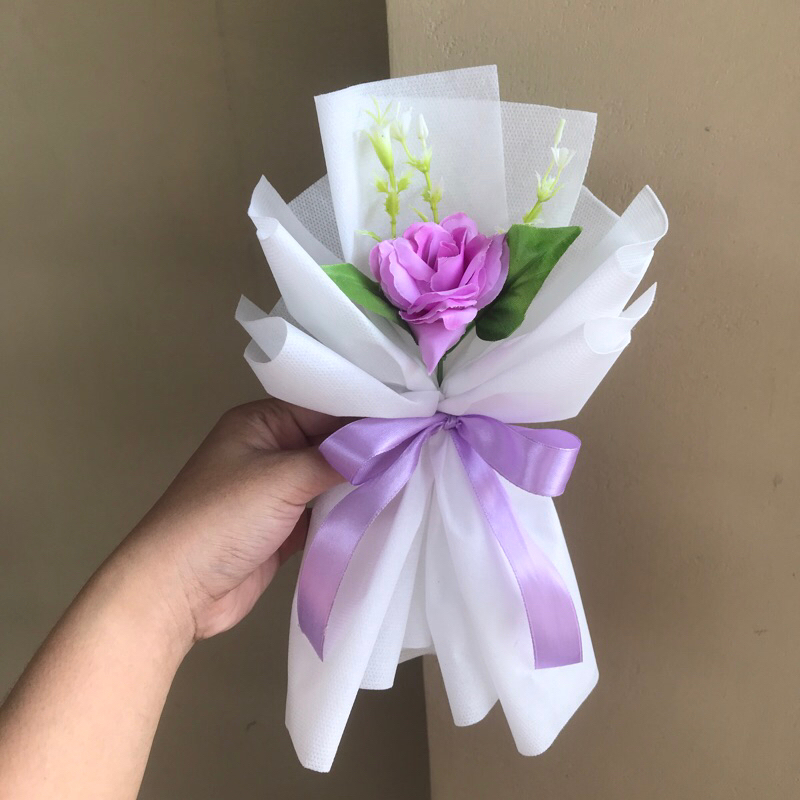 Jual Single rose | Bunga mawar satuan | Buket wisuda| buket bunga ...