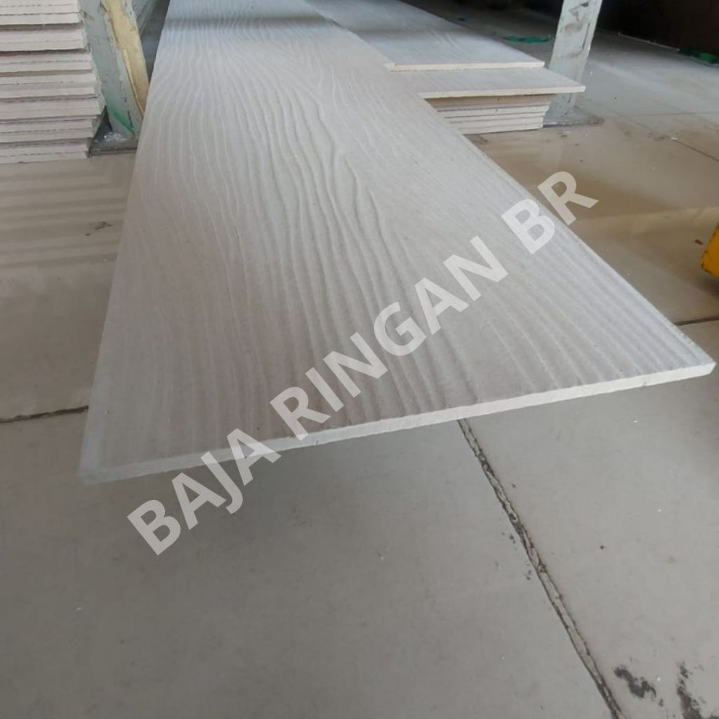 Jual LISTPLANK PUTIH KAYU APLUSS PLANK | Shopee Indonesia