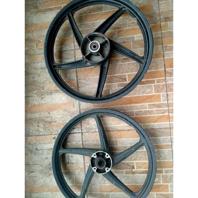 Jual velg pelek racing Honda Supra x125 Doble disc orsinal tempat ...