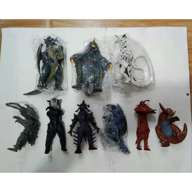 Jual Monster ultraman Kaiju SATUAN - ultra monster kaiju ultraman ...