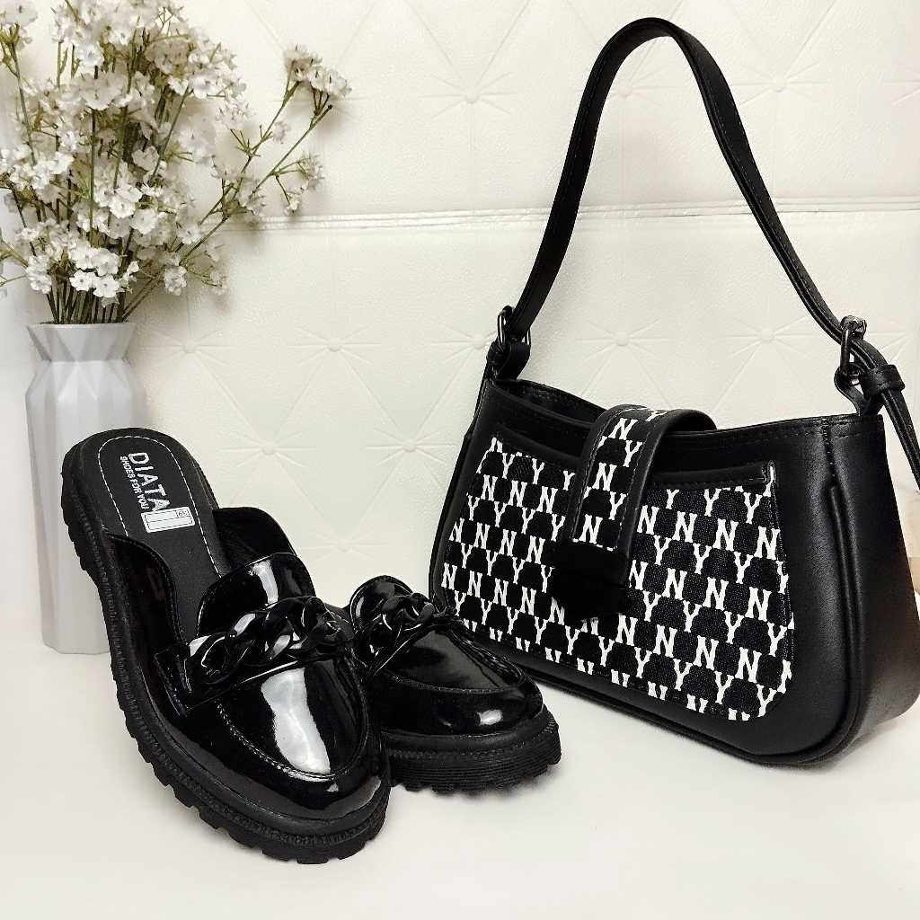 Jual LARISBAGS1 Paket Tas selempang Dan Sandal Bapau Docmart Wanita ...