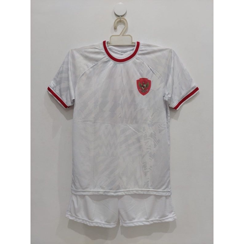 Jual Jersey bola anak timnas Indonesia away 24/25 Witan dan Marselino setelan baju bola anak ...