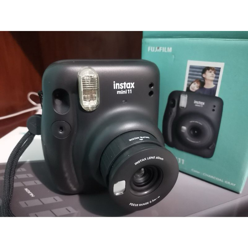 Jual instax mini 11 second | Shopee Indonesia
