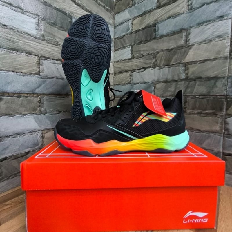 Jual LINING RANGER LITE SE 2 ORIGINAL Free kaos Kaki Sepatu Badminton ...