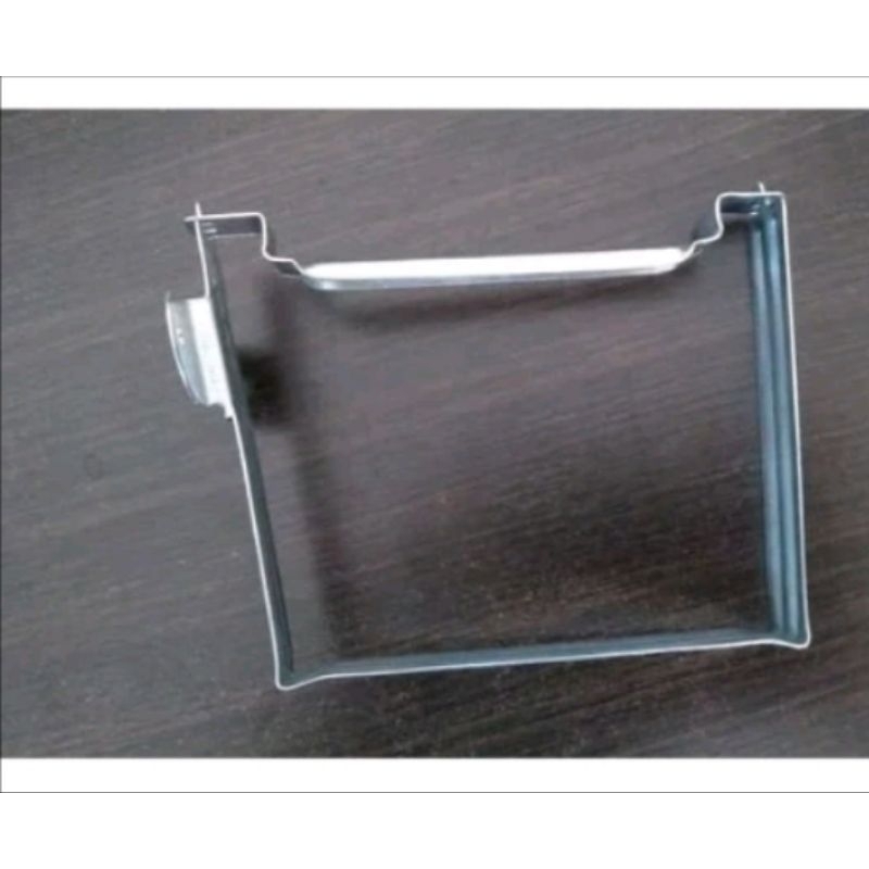 Jual gantungan klem talang kotak .penyangga talang kotak galvanis tebal ...