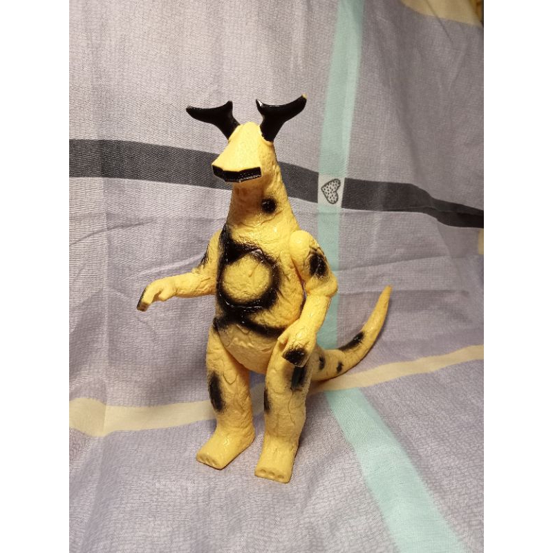 Jual Ultraman Kaiju Monster Godzilla ELEKING Figure | Shopee Indonesia