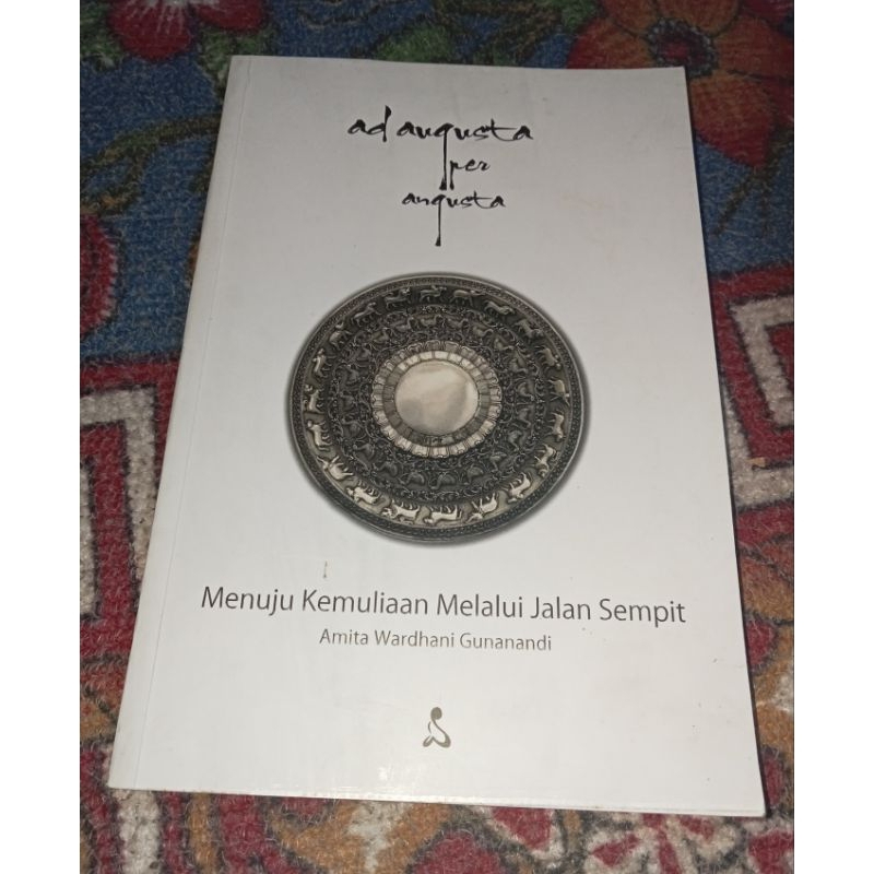 Jual buku adaugusta per angusta amita Wardhani gunanandi | Shopee Indonesia