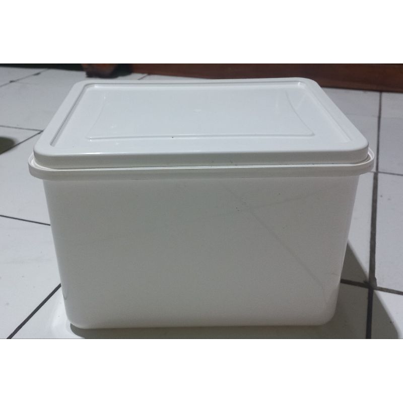 Jual box es cream bekas 8L | Shopee Indonesia