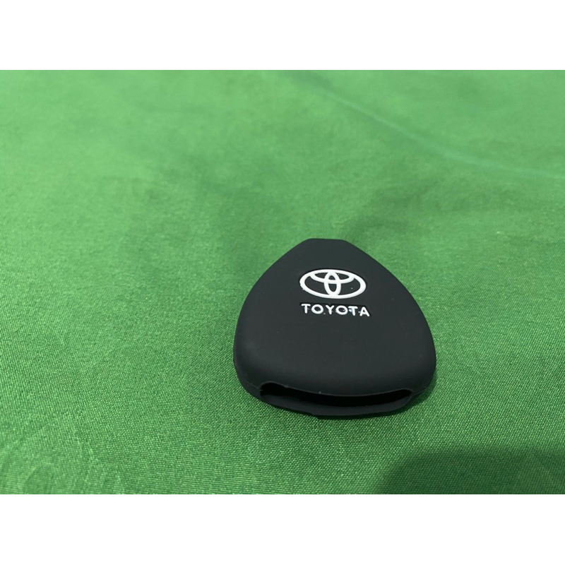 Jual CASING KUNCI REMOTE / SILICON REMOTE / TOYOTA YARIS / INNOVA ...