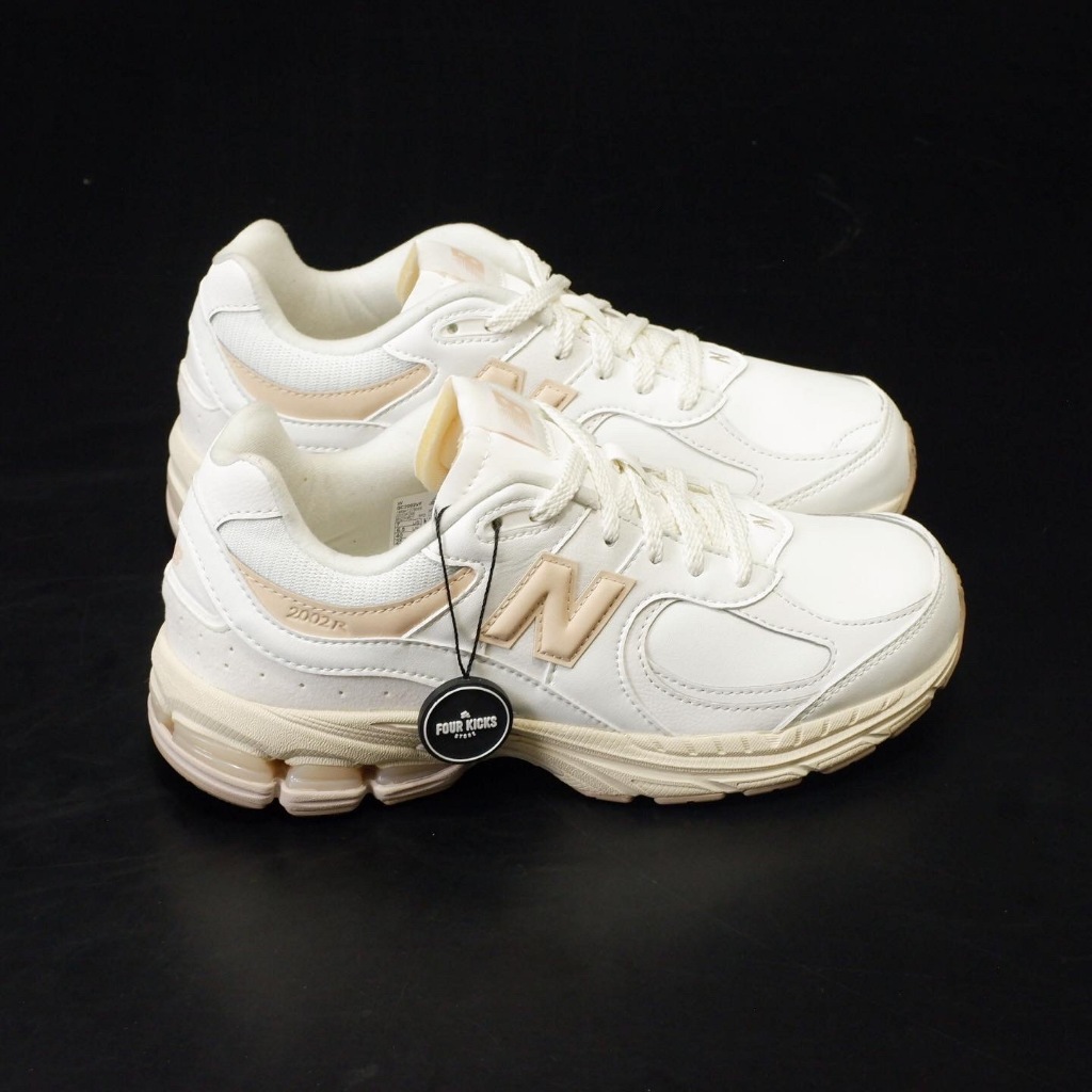 Jual New Balance GC 2002R VF Moonbeam Frappe GS - 100% ORIGINAL RESMI ...