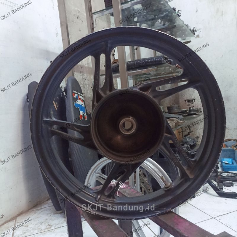 Jual Velg pelek belakang beat fi esp beat street second ORIGINAL ...