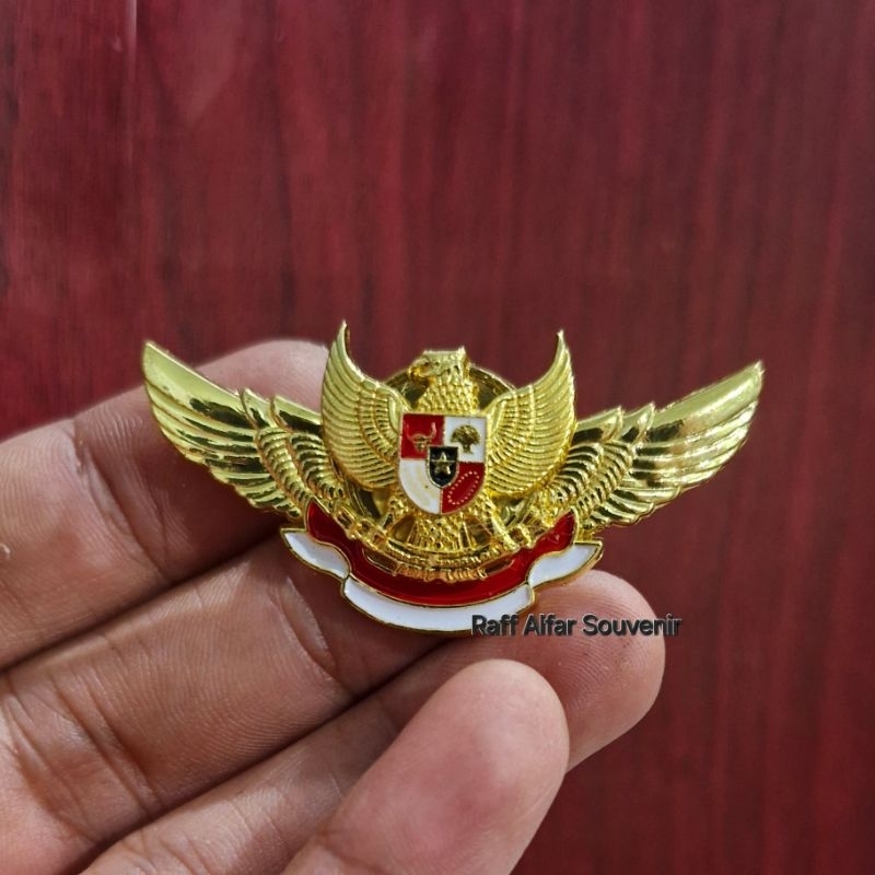 Jual PIN GARUDA MODEL WING PREMIUM - PIN GARUDA PANCASILA MODEL WING ...