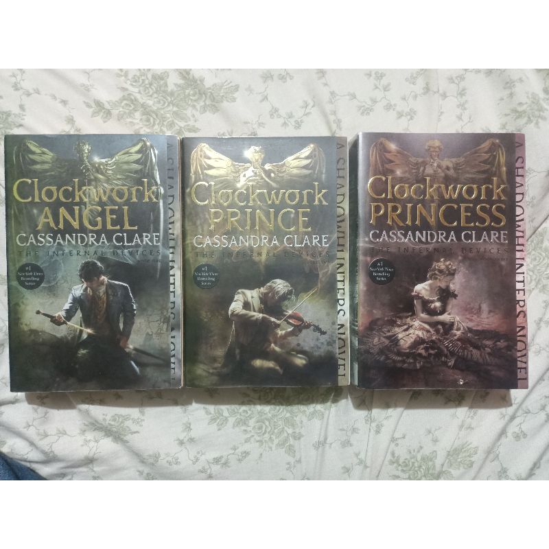 Jual The Infernal Devices trilogy english | Shopee Indonesia