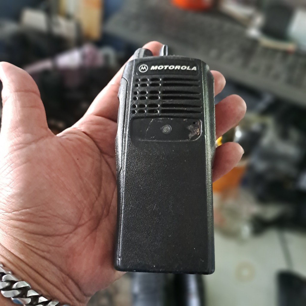 Jual Mesin Ht Motorola Gp328 Uhf Low band 350 Mhz Bekas Made in ...