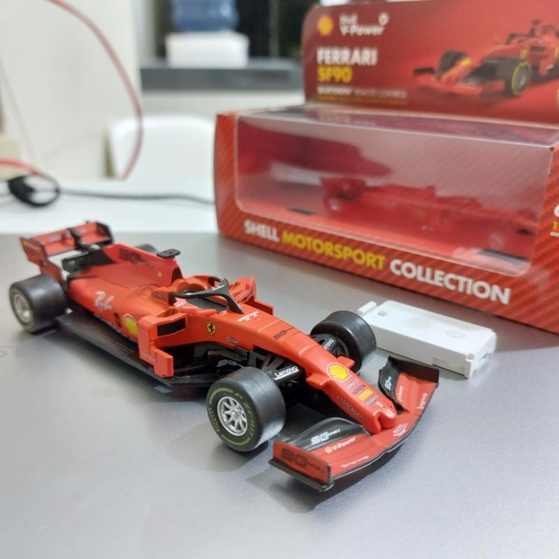 Jual Shell Select Limited Edition - 1/41 Ferrari F1 SF90 + Battery ...