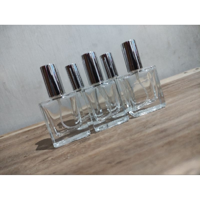 Jual Botol Parfum Hermes 15 ML Drat Tutup Silver REKONDISI- Botol ... Jual Botol Parfum Hermes 15 ML Drat Tutup Silver REKONDISI- Botol ...