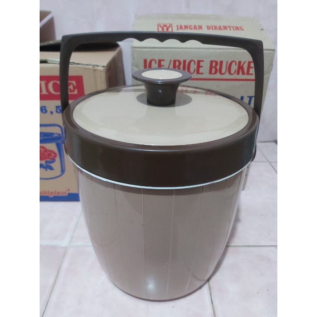 Jual Rice Bucket USA Krem Coklat 6 Liter Free Entong Nasi | Shopee ...
